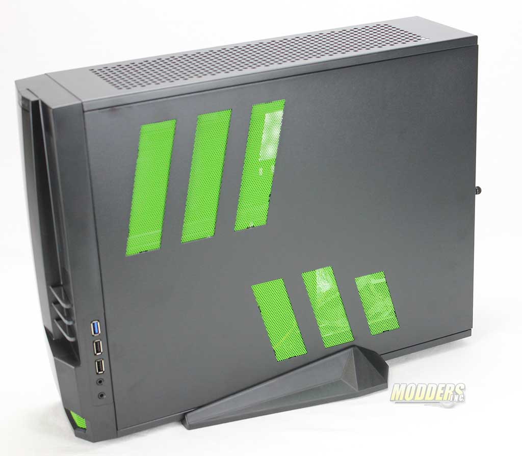 AzzA Z Mini-ITX Gaming Case Review - Page 2 Of 5 - Modders Inc