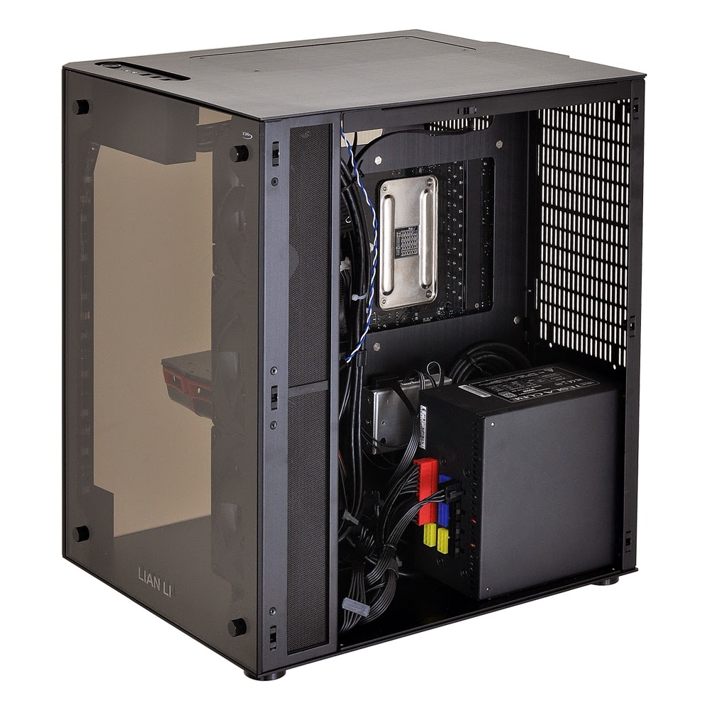 Lian Li Giving a Sneak Peak of the Latest Desk and O Series Chassis at ...