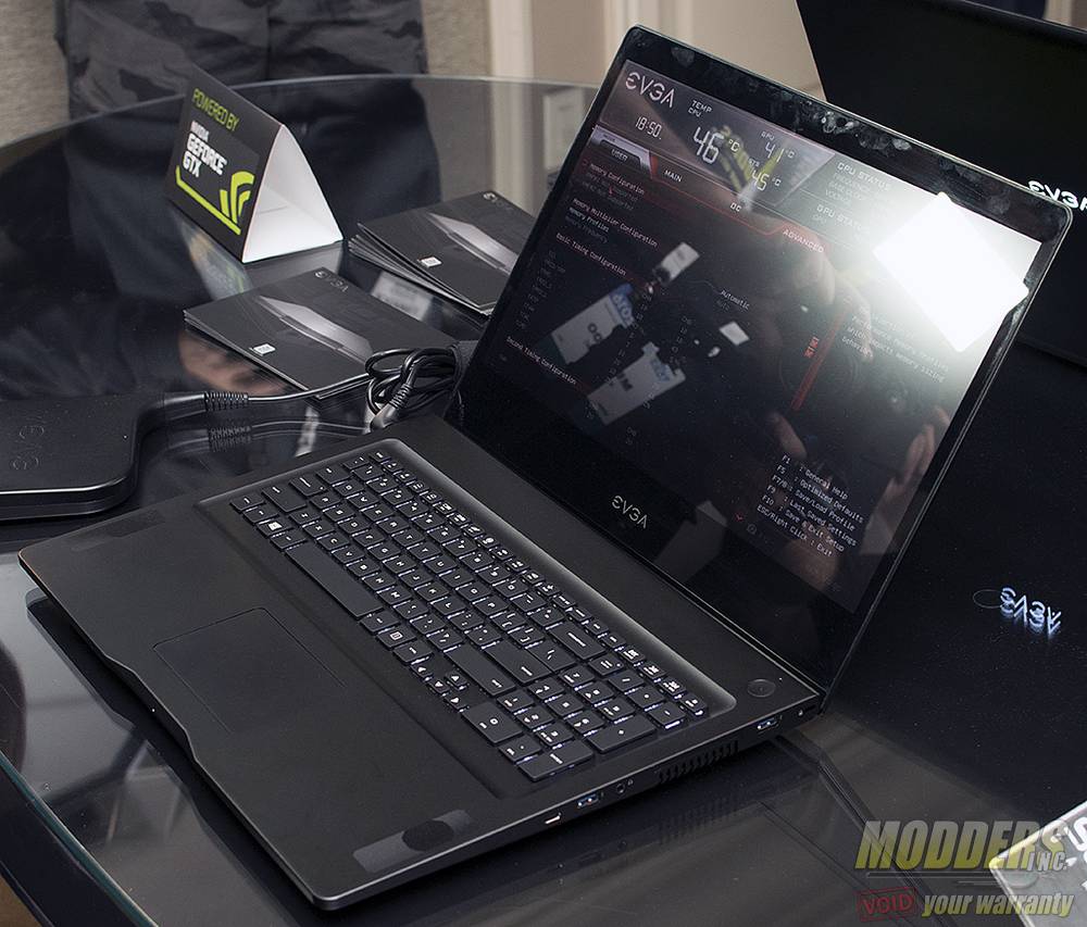 EVGA @ CES 2016: Gaming Case, Quick-disconnect Expandable AIO, High-End ...