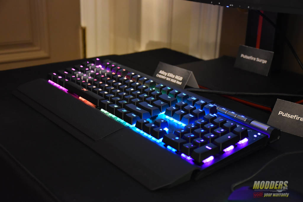 HyperX Announces Predator DDR4 RGB Memory. - Modders Inc