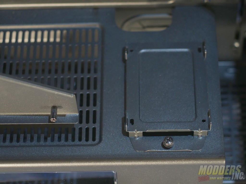 Thermaltake View 71 - Page 4 Of 8 - Modders Inc