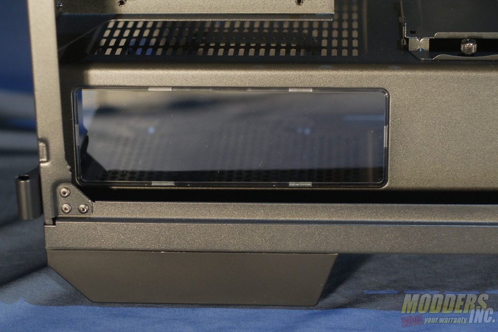 Thermaltake View 71 - Page 4 Of 8 - Modders Inc