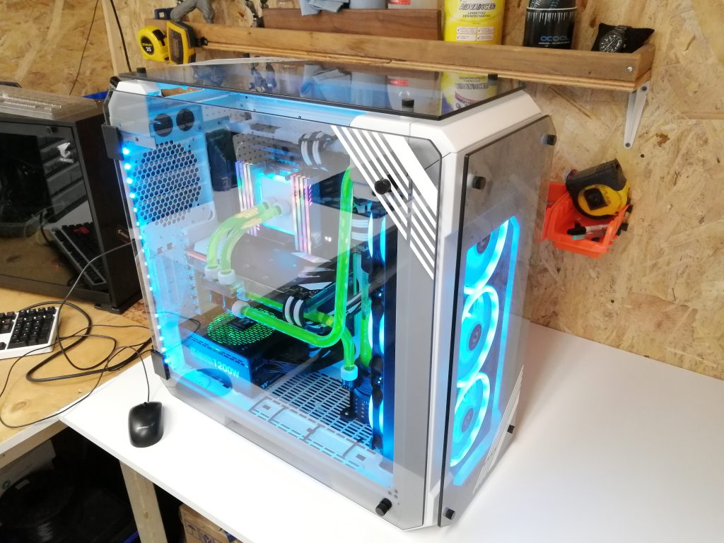 Aorus TRX40 Xtreme CES 2020 Case Mod Build - Modders Inc