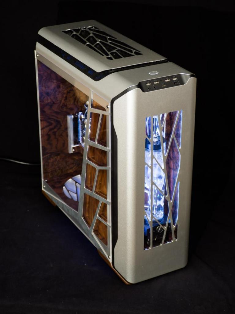QuakeCon at Home PC Case Mods | Modders Inc
