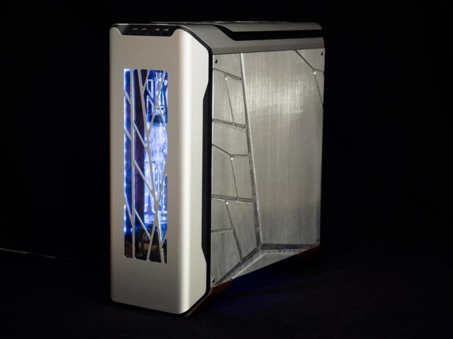 QuakeCon At Home PC Case Mods - Modders Inc