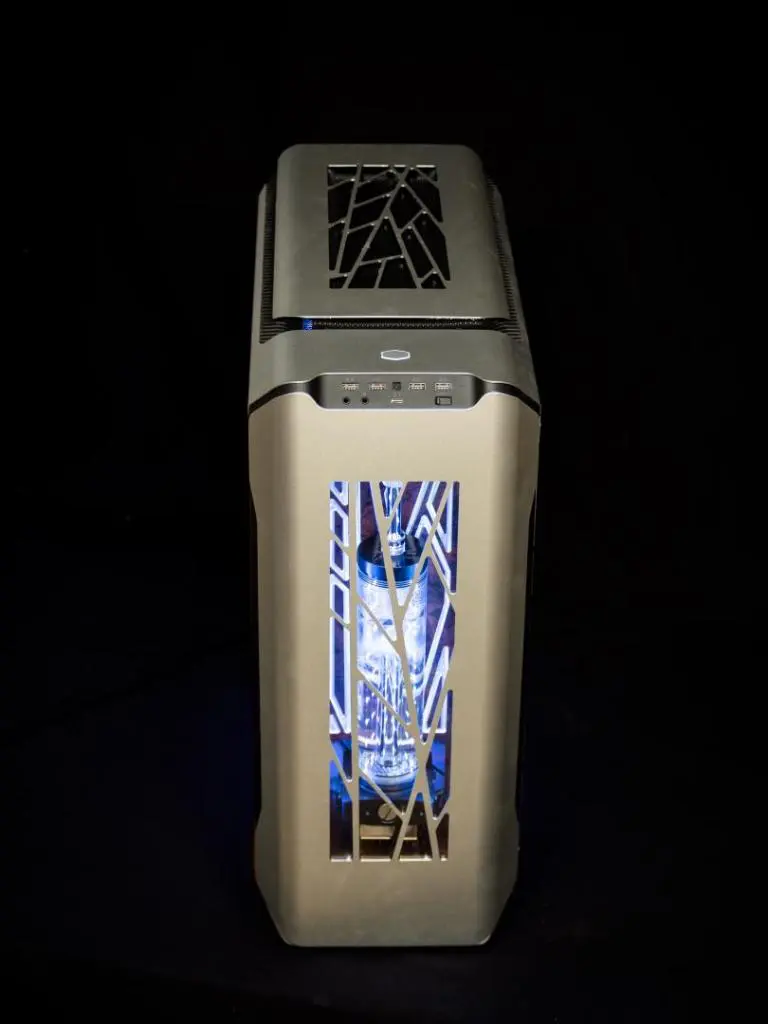 QuakeCon At Home PC Case Mods - Modders Inc