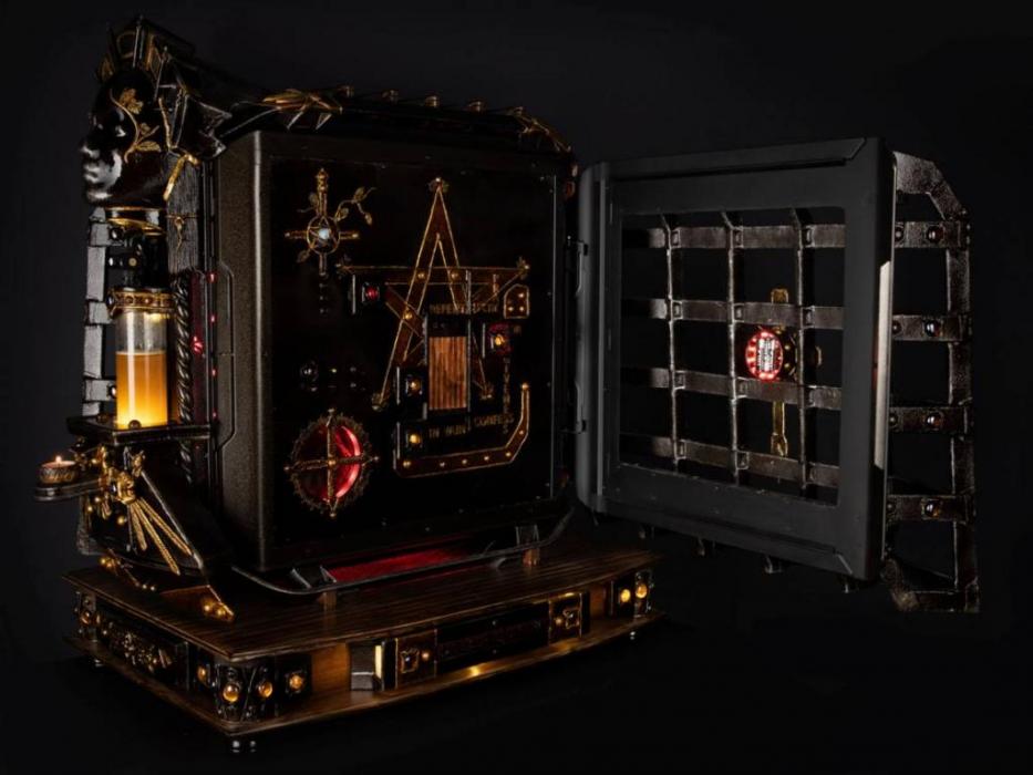 QuakeCon At Home PC Case Mods - Modders Inc